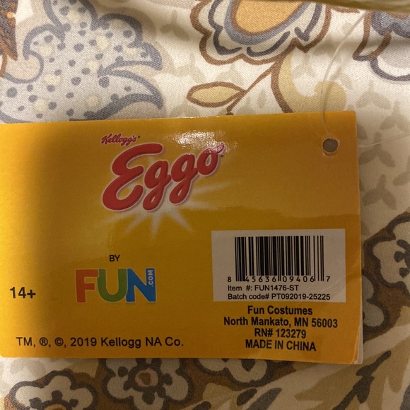 Kellogg’s Eggo waffle | Bags | Stranger Things Box Leggo My Eggo ...